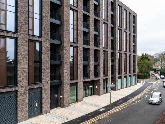 Harrington Place, Heathside Crescent, Woking, Surrey GU227Bl GU22, 1 bed flat to rent, £1,300 pcm | PrimeLocation
