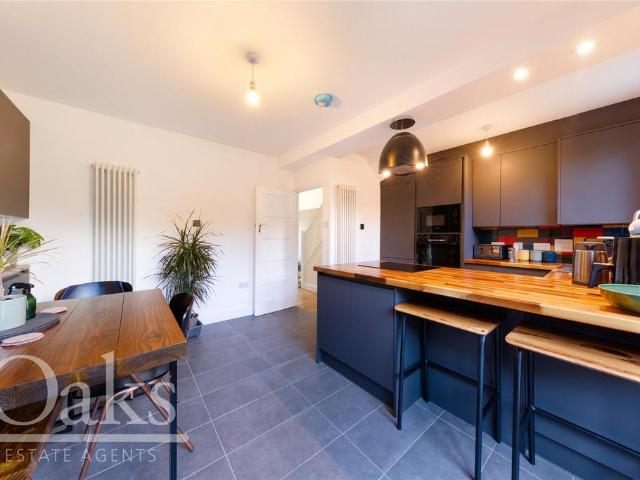 Harrington Road, South Norwood 3 bed terraced house to rent £2,250 pcm £519 pw