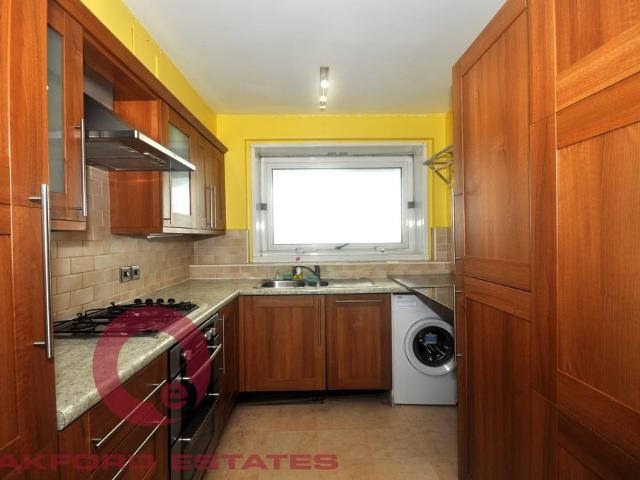 Harrington Square, Euston, London NW1 2 bed flat to rent £2,600 pcm £600 pw
