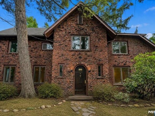 Harriot Ave, Harrington Park, Home For Sale