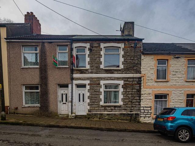 Harriet Street, Penarth CF64, 2 bed terraced house to rent, £1,250 pcm | PrimeLocation