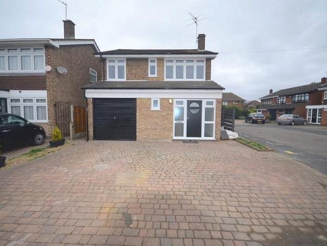 Harrier Close, Hornchurch, Essex RM12, 4 bed detached house to rent, £2,650 pcm | PrimeLocation