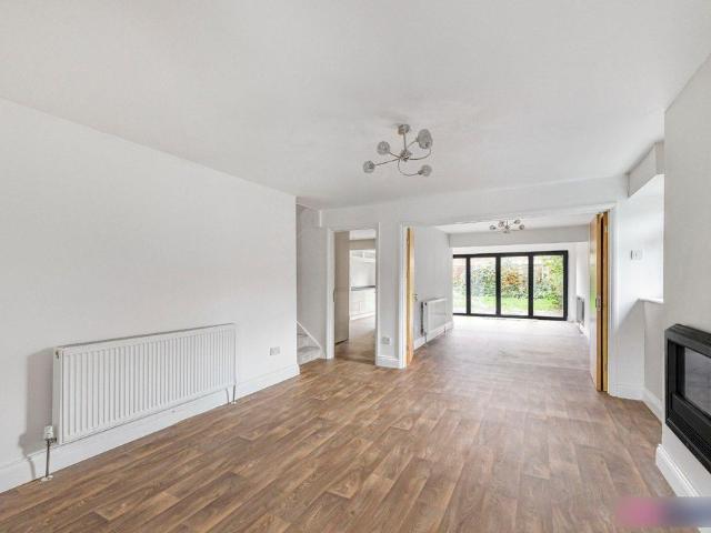 Harrier Close