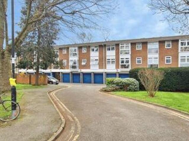 Harriers Close, Ealing, 2 Bedroom Apartment