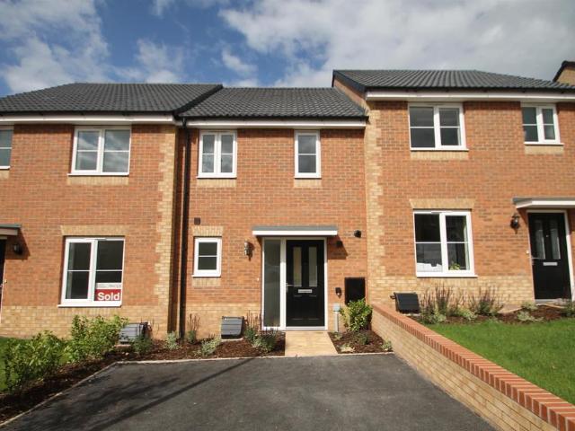 Harries Way, Shrewsbury 2 bed terraced house to rent £1,080 pcm £249 pw