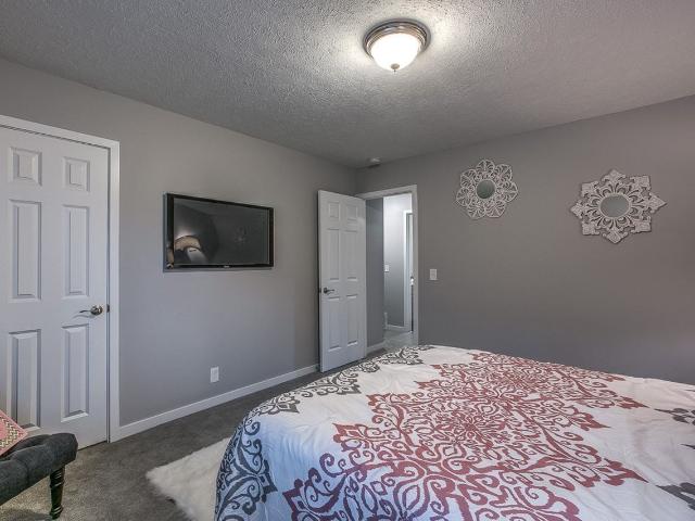 Harrisville Townhomes 3 Bedroom Apartment for Rent at 7312 S 81st St, La Vista, NE 68128