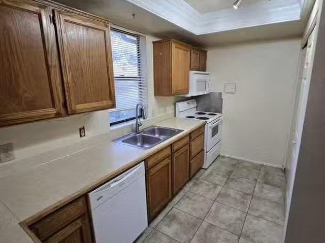 Harrisville, UT Duplex $995.00 Available December 2024 14.
