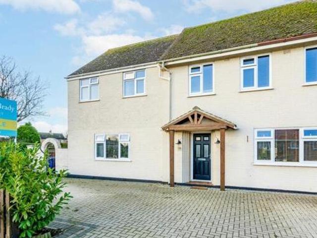 Harris Avenue, Lowestoft, 4 Bedroom Semi detached