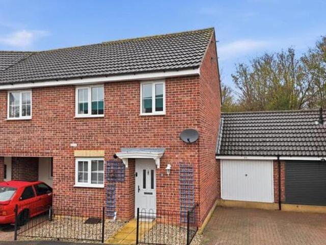 Harris Green, Dunmow, 2 Bedroom End