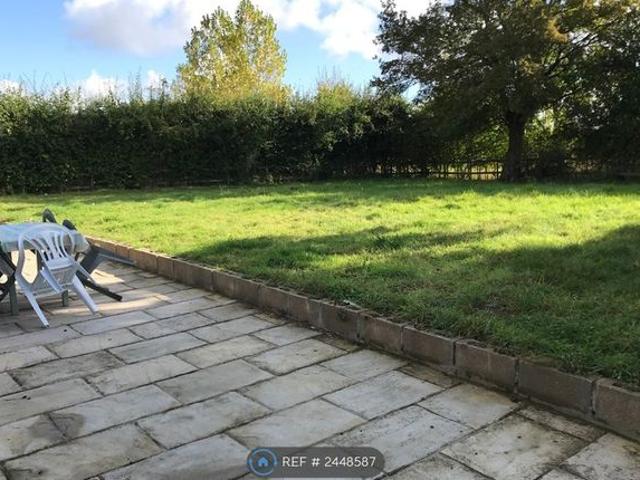 Harris Green, Hardwick, Norwich NR15, 3 bedroom bungalow to rent 69933238 | PrimeLocation