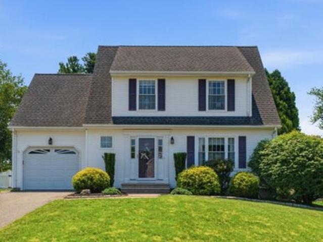 Harris Dr, Newington, Home For Sale