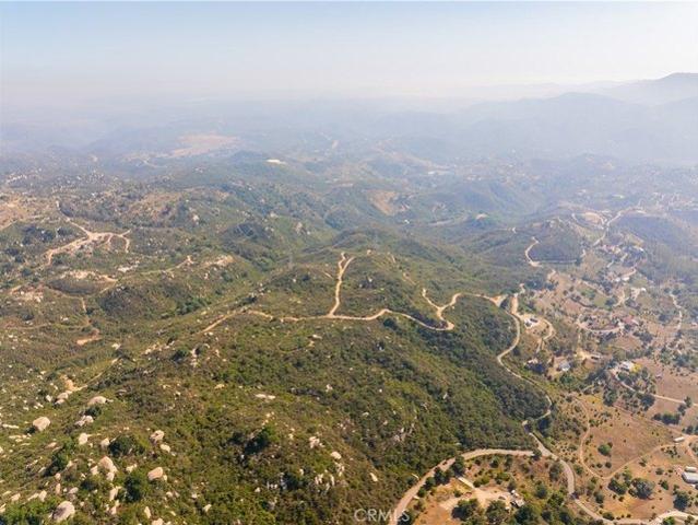 Harris Spur, Fallbrook, CA 92028