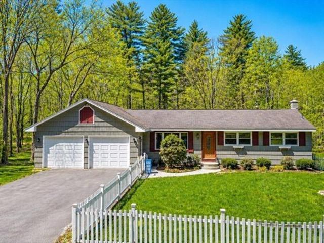 Harris St, Granby, Home For Sale