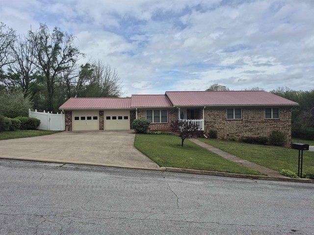 1001 W Washington Ave, Harrison, AR 72601