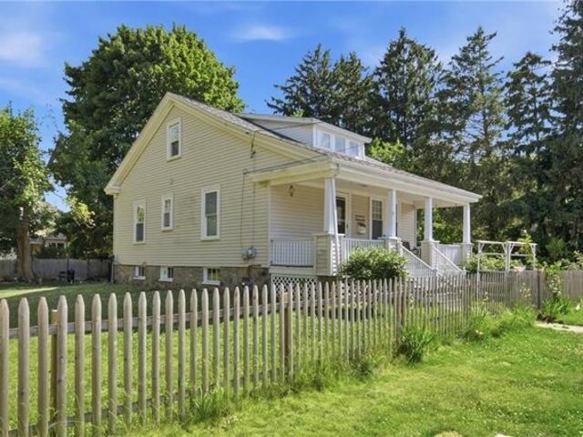 Harrison Ave, Warwick, Home For Sale
