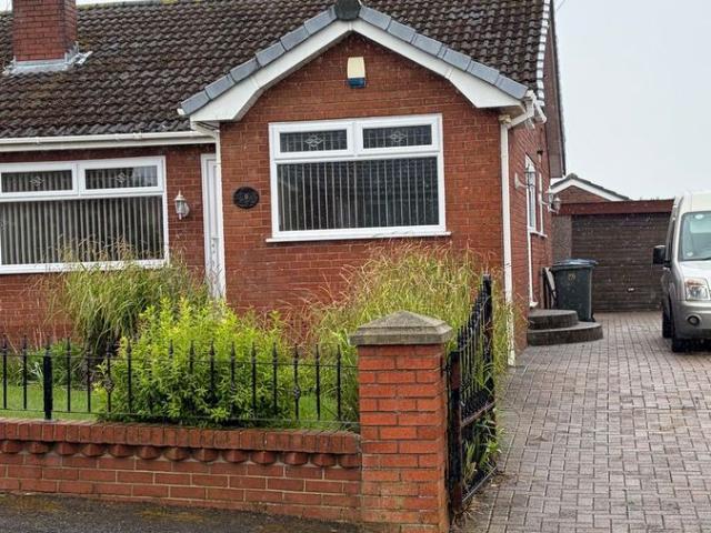 Harrison Road, Chorley PR6, 3 bed bungalow to rent, £1,300 pcm | PrimeLocation