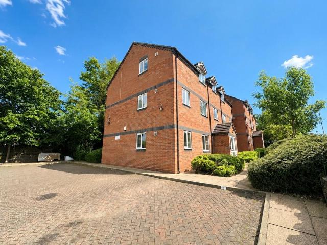 Harrison Road, Stourbridge DY8, 1 bed flat to rent, £750 pcm | PrimeLocation