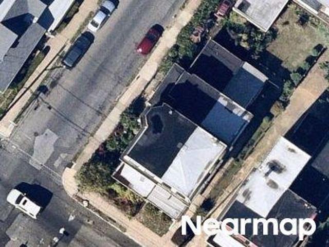 Harrison St