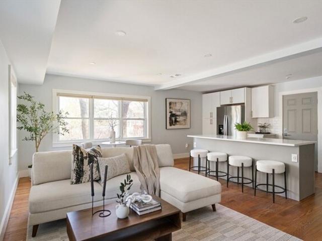 Harrison St Apt B, Boston, Condo For Sale