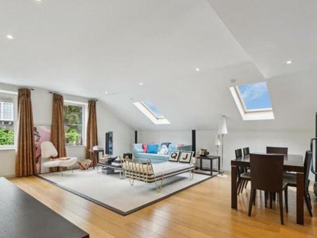 Harrods Court, Brompton Place, 2 Bedroom Apartment