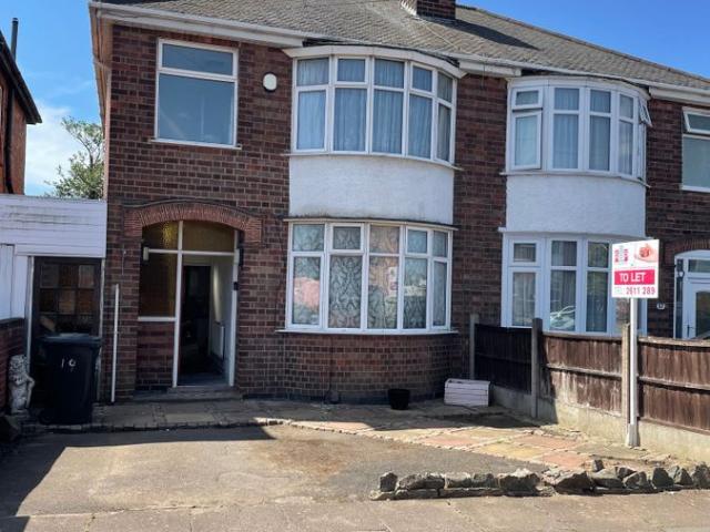 Harrogate Road, Leicester LE4, 3 bed semi detached house to rent, £1,300 pcm | PrimeLocation