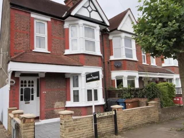 Harrow School, 5 High Street, London, HA1 3HP, United Kingdom | 3 bed house for rent #167099025 | Rentberry