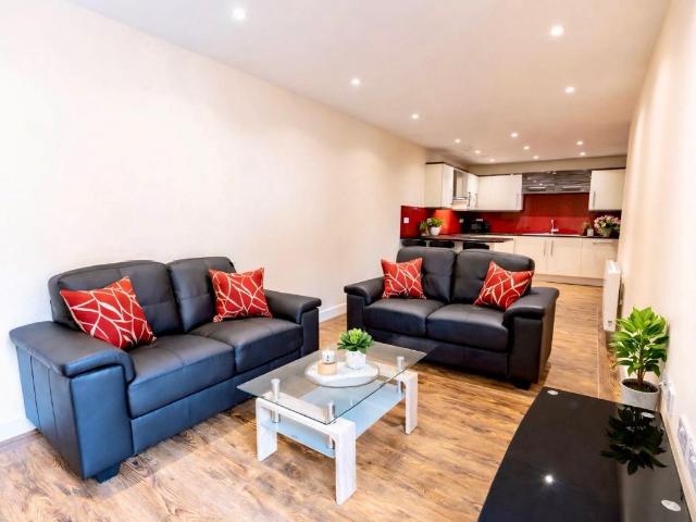 Harrow Street, Sheffield S11, 3 bed flat to rent, £1,495 pcm | PrimeLocation