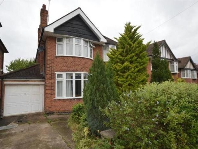 Harrow Road, West Bridgford, Nottingham, Nottinghamshire NG2, 5 bed detached house to rent, £1,775 pcm | PrimeLocation