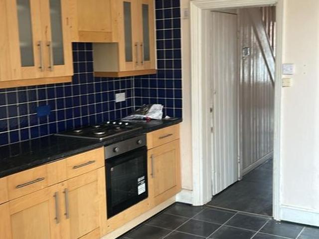 Harrow Road CO15, 3 bed terraced house to rent, £1,350 pcm | PrimeLocation