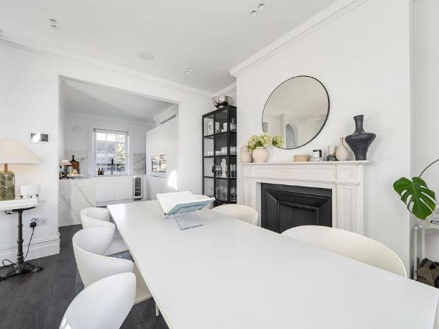 Harrow Road, Kensal Rise, London, NW10 4 bed house to rent £6,998 pcm £1,615 pw