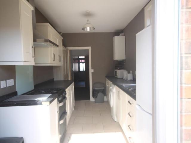 Harrow Road, Leicester 4 bed terraced house to rent £1,387 pcm £320 pw