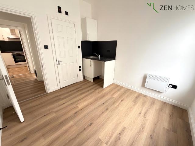 Harrow Road, London W10, Studio to rent, £1,500 pcm | PrimeLocation