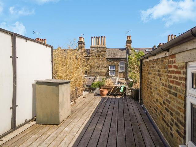 Harrow Road, Maida Vale, London W10, Studio to rent, £1,500 pcm | PrimeLocation