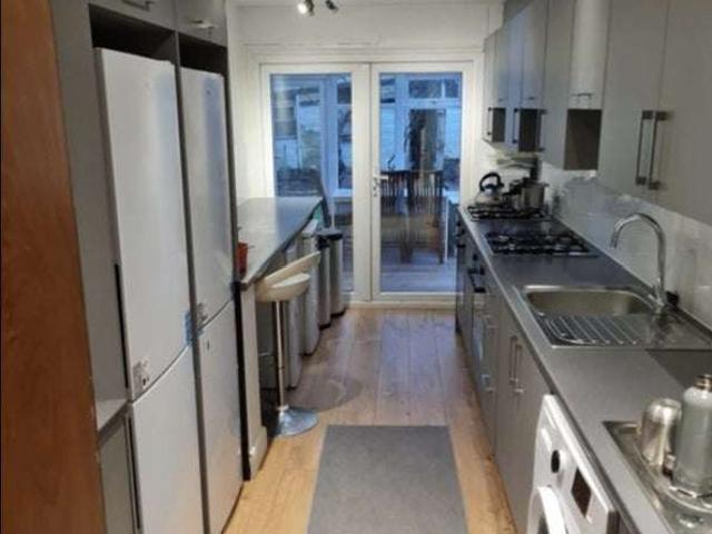 Harrow Road Room 5