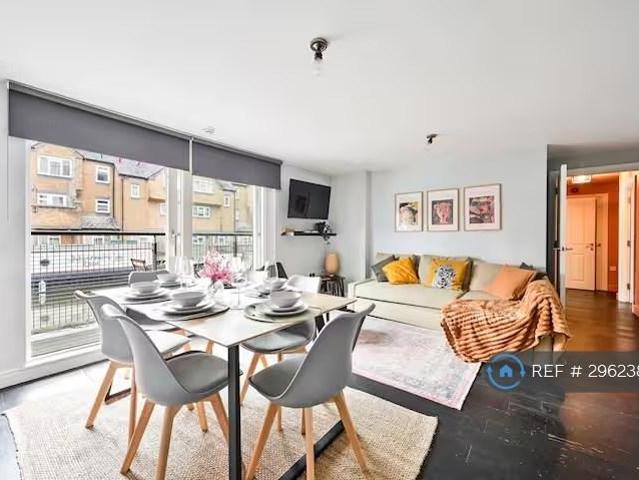 Harrow Rd, Greater London, W10 2 bed flat to rent £2,800 pcm £646 pw