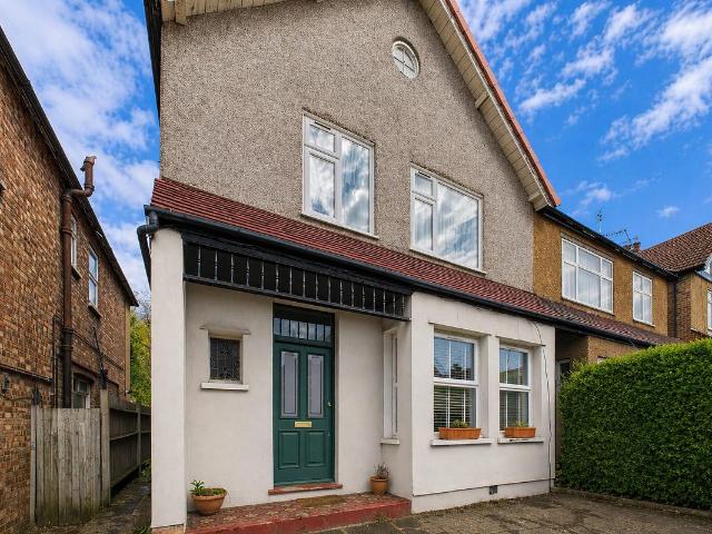 Harrow View, Harrow HA1, 2 bed flat to rent, £1,900 pcm | PrimeLocation