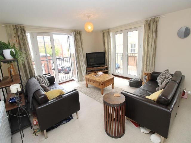 Harrowby Street, Cardiff CF10, 2 bed flat to rent, £1,250 pcm | PrimeLocation
