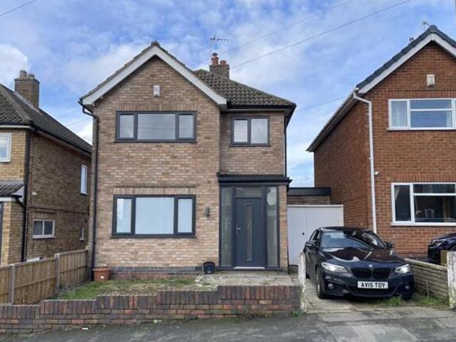 Harrowgate Drive, Birstall, 4 Bedroom Detached