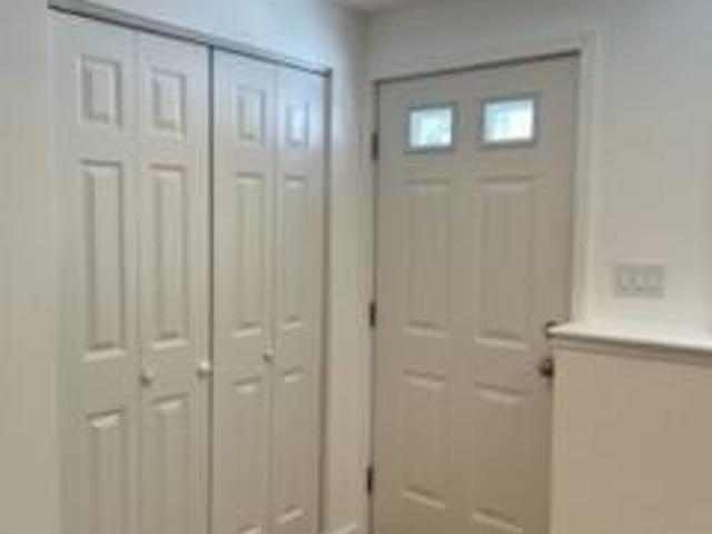 Harry Brook Vlg Unit,new Milford, Condo For Sale