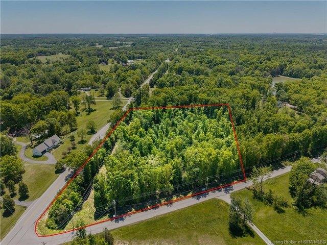 Harry Hughes Rd, Charlestown, IN 47111