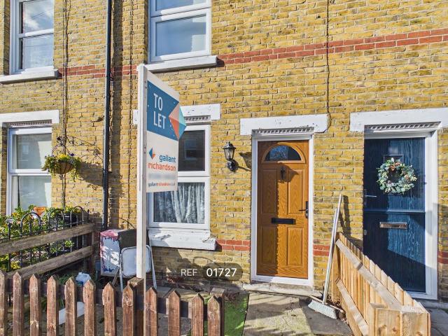 Harsnett Road, Colchester CO1, 2 bed terraced house to rent, £1,200 pcm | PrimeLocation