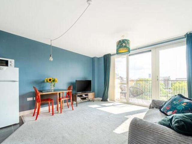 Harston Walk, London, 1 Bedroom Apartment