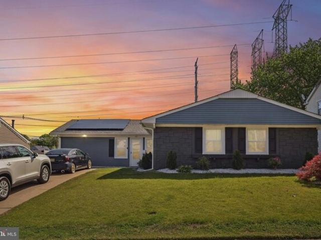 Hasting Ln, Willingboro, Home For Sale