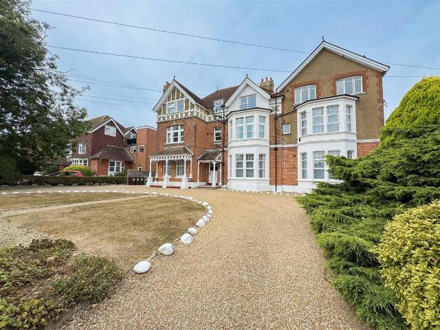 Hastings Road, Bexhill On Sea TN40, 3 bed flat to rent, £1,300 pcm | PrimeLocation