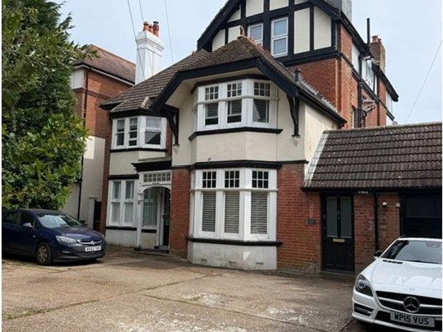 Hastings Road, Bexhill On Sea TN40, 2 bed flat to rent, £1,400 pcm | PrimeLocation