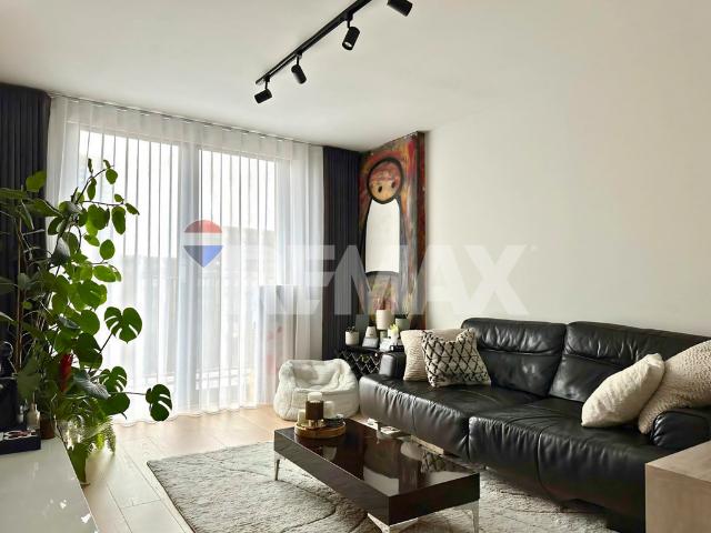 Hastings Road, London E16 2 bed flat to rent £2,400 pcm £554 pw