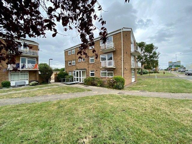 Hastoe Park, Aylesbury HP20, 1 bed flat to rent, £1,150 pcm | PrimeLocation