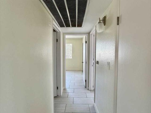 Haskell Regency 2 Bedroom Apartment for Rent at 6943 Haskell Ave, Los Angeles, CA 91406 Lake Balboa