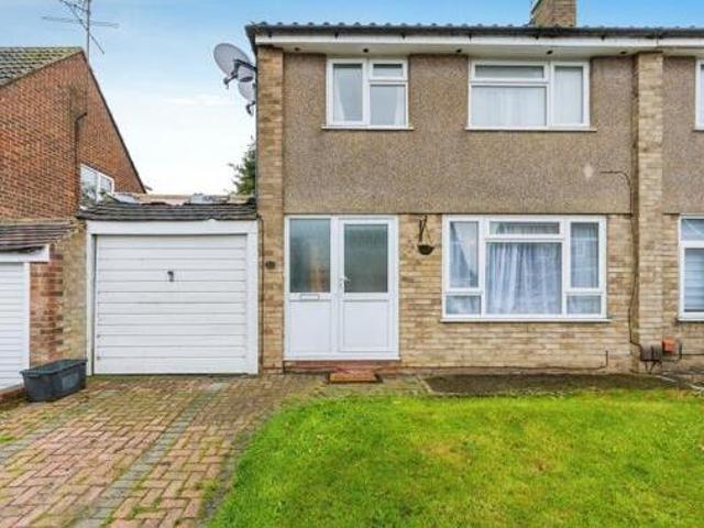 Hasketon Drive, Luton, 3 Bedroom Semi detached