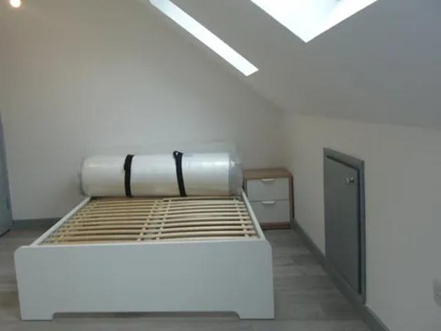 Haslemere Road, London, IG3 8DR, United Kingdom | Room for rent #138102955 | Rentberry